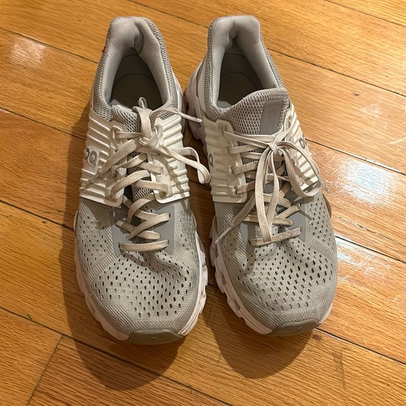 On Running | Shoes | Onclouds Size 85 | Poshmark